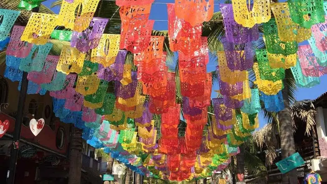 Papel picado conoce el origen y significado, Día de Muertos